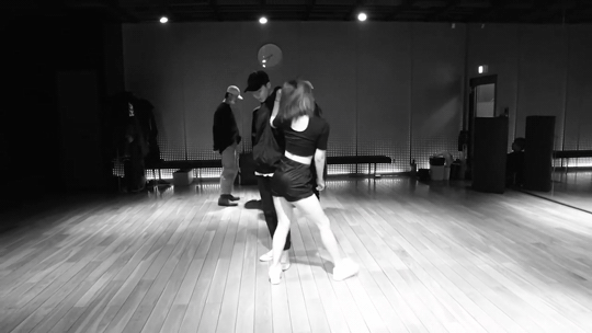 Backup-Dancer – Katherine Does K-POP